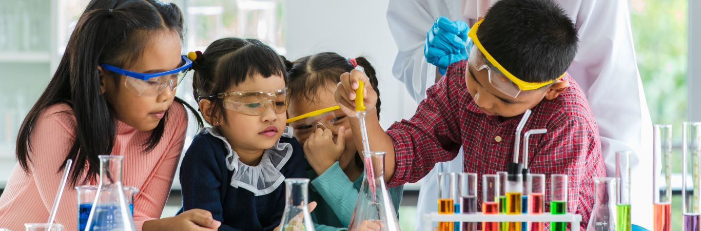 Solucionar para aprender: metodologia STEAM ganha adesão nas escolas